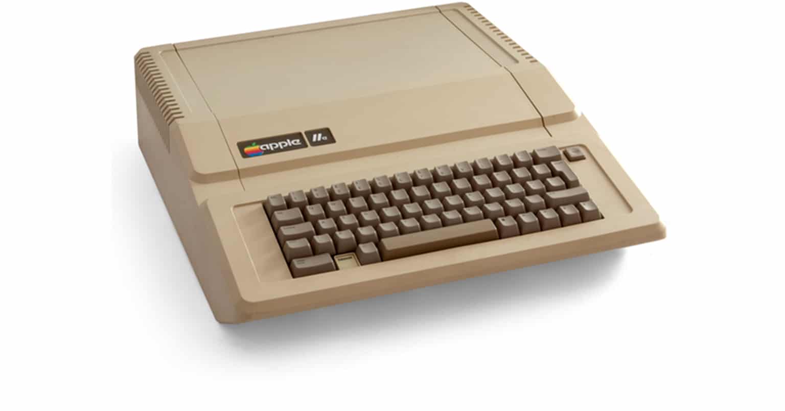 Apple IIe / Apple IIe Enhanced - Pozitif Teknoloji